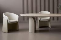 China Sculptural Curved Base Upholstered Dining Chair Modern Italian Accent Armchair for sale