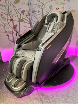 China Luxury Space Cabin Massage Chair ，suitable for living room ，bedroom for sale