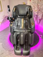 China High end spacecraft massage chair ，suitable for living room ，bedroom for sale