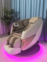 China Luxury zero gravity massage chair ，suitable for living room ，bedroom for sale