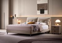 China Modern minimalist soft pack bed , suitable for apartments , villas , hotels for sale