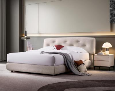 China Italian minimalist soft pack bed , suitable for apartment , villa , hotel for sale