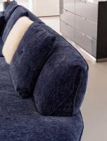China Modern minimalist blue velvet three seater sofa , apartment furniture for sale