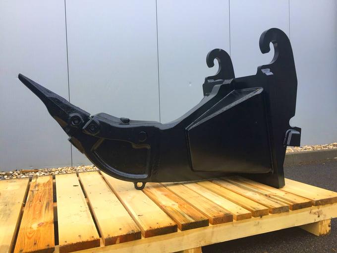 Large Scale Excavator Ripper Tooth Mine Single Tooth Ripper For Excavator 0