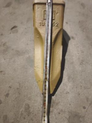 China 1U3352RC  Excavator Bucket Teeth Digging Bucket Teeth For  J350 for sale