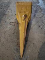 China 6I6602TL  Excavator Teeth Tiger Long Excavator Bucket Replacement Teeth for sale