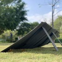 China Camping 2 Kickstands 100w Folding Solar Panels For Power Bank for sale