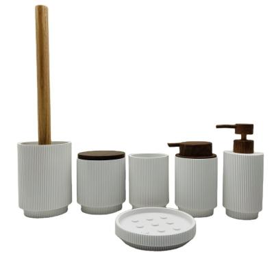 China white Vertical Stripe Polyresin bathroom Accessories Set with wood parts for sale
