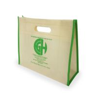 China CMYK Printing 25x9x21cm Heat Seal 70gsm PP Non Woven Bag for sale