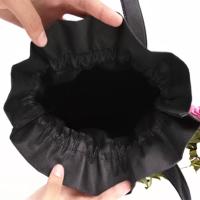 China BSCI CMYK 25x30x13cm 160gsm Camouflage Drawstring Bag for sale