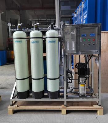 China Industrial RO Water Purification System 500L/H 3x FRP Tanks SS304 Skid Mount 220V 50Hz for sale