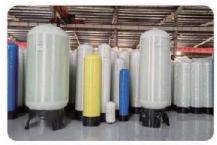 China FRP Filter Tank φ200×890 2.5 Inch Top Thread 0.2-0.4 T/H Water Treatment for sale