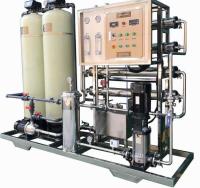 China 1 m³/h Compact BWRO Water Treatment Plant – 2.1 kW Low-Energy Brackish Water Reverse Osmosis System with FRP Pretreatment Tanks for sale