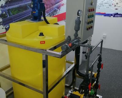 China 1000L Automatic Dosing System for Water Treatment | 14300mm Height | 0.35-1.7KW Agitator for sale