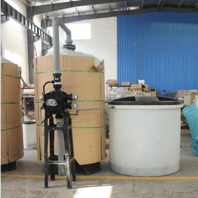 China 30TPH Industrial Water Treatment Softener with Salt Tank 220V 50HZ for sale