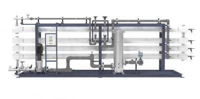 China ROM Series Commercial Reverse Osmosis Water Treatment Systems 28,000-173,000 GPD with 150-250 PSI Operating Pressure for sale