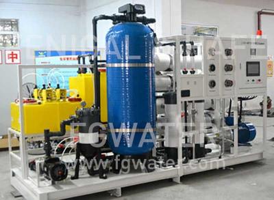 China Skid Mount 40000GPD Seawater RO System with 45,000 ppm TDS Capacity and 99.8% Salt Rejection for sale
