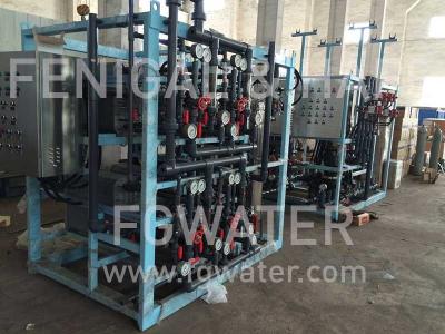 China Industrial 64000GPD Marine Reverse Osmosis Water Maker 4 Vessels 16 Membranes for sale
