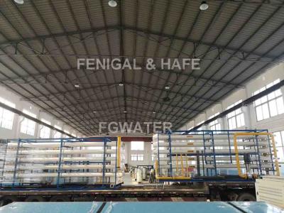China Industrial Marine Seawater Reverse Osmosis System 64000 GPD 242 m3/D for sale
