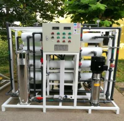 China PLC Automatic SS316L Seawater Reverse Osmosis 415V 0.1-200m3/h RO Desalination Plant for sale