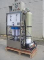 China Marine Yacht Boat Seawater Desalination Equipment 1000L/D 400V Reverse Osmosis for sale