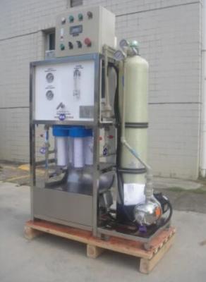 China Marine Yacht Boat Seawater Desalination Equipment 1000L/D 400V Reverse Osmosis for sale