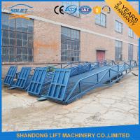 China Adjustable Warehouse Container Loading Ramps for sale