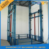 China Button Press Cargo Hydraulic Elevator Lift For Easy Operation And Safety for sale