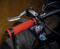 China 130mm * 30mm ENLEE Silica Gel Bicycle Handle Bar Grips Suitable for Off-Road Bicycles for sale