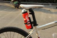 China Quick Detachable Kettle Holder Multifunctional Cup Holder 13*9*9cm for Mountain Bikes for sale