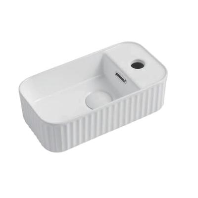 China Durable Ceramic Wash Basin Bathroom Vessel Sink White Rectangle for sale