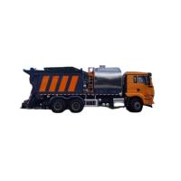 China Sinotruk HOWO 6x4 Asphalt Bitumen Synchronous Chip Sealer Truck For Road Maintenance for sale