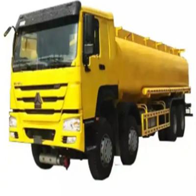China Safe And Stable SINOTRUK 8x4 4x2 Aluminum Refueler Truck HOWO 34000 Liter Large Capacity for sale