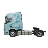 China Whosales Cyan White Dongfeng 4*2 520HP Tractor Head Truck For Africa for sale