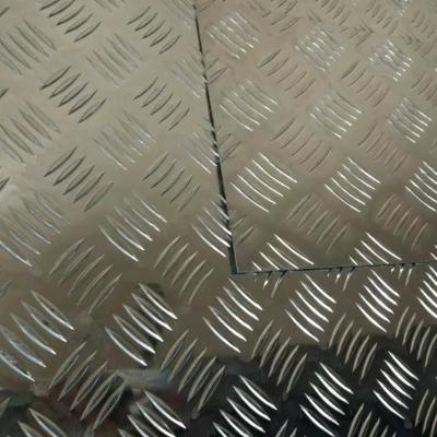 China Embossed Aluminum Sheet 2.0-8.0mm Thickness Non-Slip Alloy Plate for Industrial Flooring for sale
