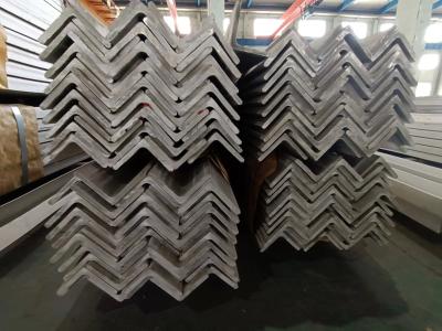 China Hot Rolled Steel Angle Bar ASTM Equal Unequal 16-400mm OD for Building Materials for sale