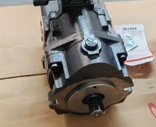 China Vickers by Danfoss PVM141 Series 123AL01568A PVM141ER13JS02AAC2311000EA0A Variable Displacement Piston Pump for sale