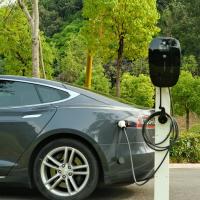China AC 200V 32 Amp Electric Car Charger IP65 7kW Home Charging Point for sale