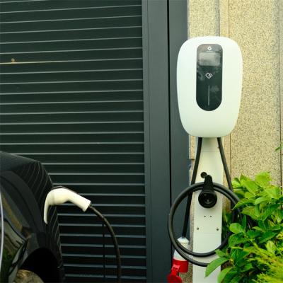 China OCPP Commercial Electric Car Charging Stations 7kW Wall Charger With WiFI 4G Function for sale