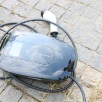 China AC 3 Phase EV Charger 60Hz 3.5m Cable Car Charging Station For All EVs for sale