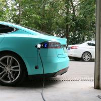 China 60Hz Mobile Electric Vehicle Charger OCPP1.6 11kW 3 Phase Car Charging Point for sale