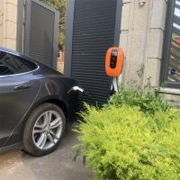 China 16Amp 11kW Mobile Electric Vehicle Charger 60Hz Fast Charging Car Charger 3 Phase for sale