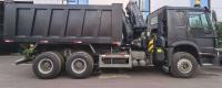 China Sinotruck Howo 380hp Crane Mounted Dump Truck 4x2 Fold Arm Special Function Truck for sale