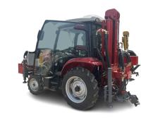 China 260m Tractor With Cabin Water Well Drilling Rig With Air Pressure Of 1.7 2.5 Mpa For Different Ground Conditions for sale