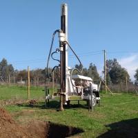 China RC120W Small Water Well Drilling Machine Suitable for down-the-hole hammer and rotary drilling for sale