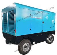 China LGCY-25/23-27/18K 360HP Cu-mmins Two-Stage Diesel Screw Portable Air Compressor For Jack Hammer / Drilling Rig for sale