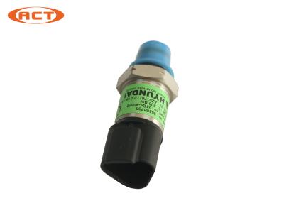 China 31Q4-40810 Hyundai 200BAR Excavator Pressure Sensor 3 Months Warranty for sale