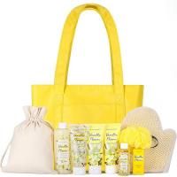 China Daily Use Plastic Bottle Packing Shower Gel Gift Set Strawberry Fragrance for sale