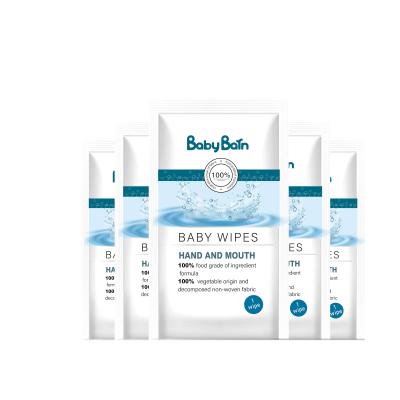 China No Fragrance 60pcs Sensitive Skin Disposable Wet Wipes Non Woven Spunlace for sale