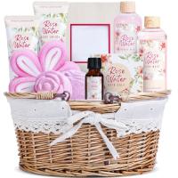 China 8pcs Bath Salts Gift Set With Argan Oil Bath Bombs Wooden Scoop Epsom Salt for sale